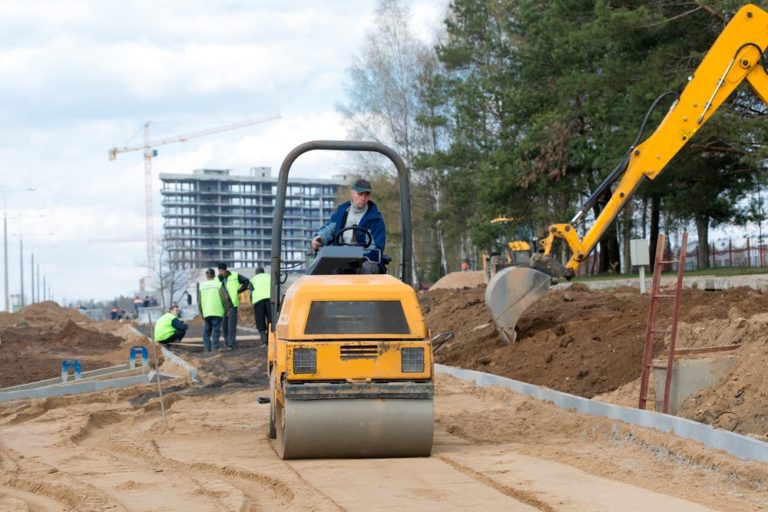 Comment tasser la terre après terrassement ? - Carreleur Namur